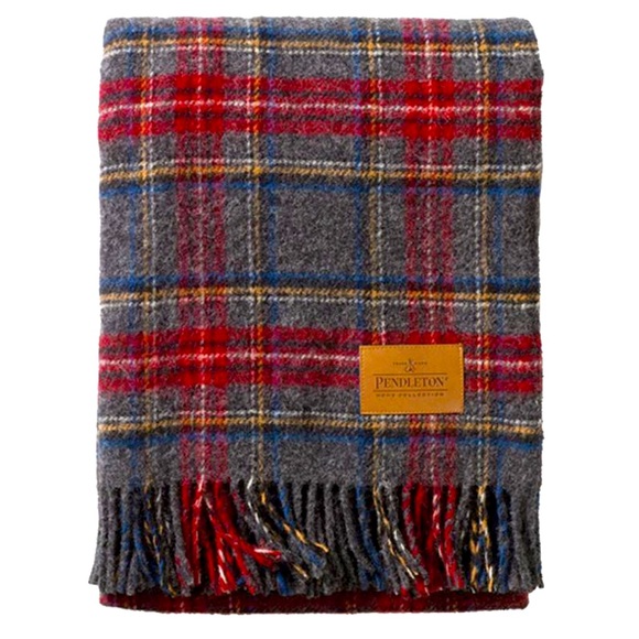 PENDLETON Woolen Mills | Bedding | Pendleton Woolen Mills Wool Blanket ...